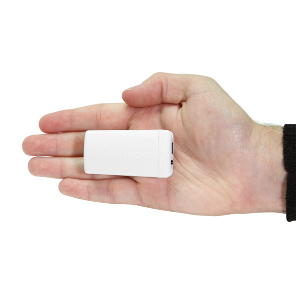 Compact 95W USB USB 3.2 Gen 2 Type-C PD Injector (DFP) w/ 10Gbps Speeds ...